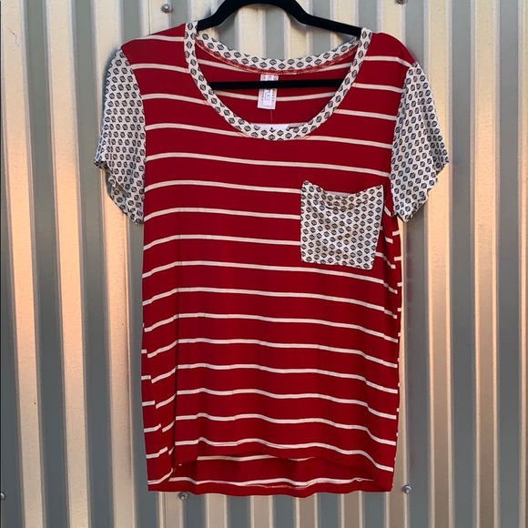 Honey and Lace | Tops | Nwt Red And White Striped Tshirt Medium | Poshmark